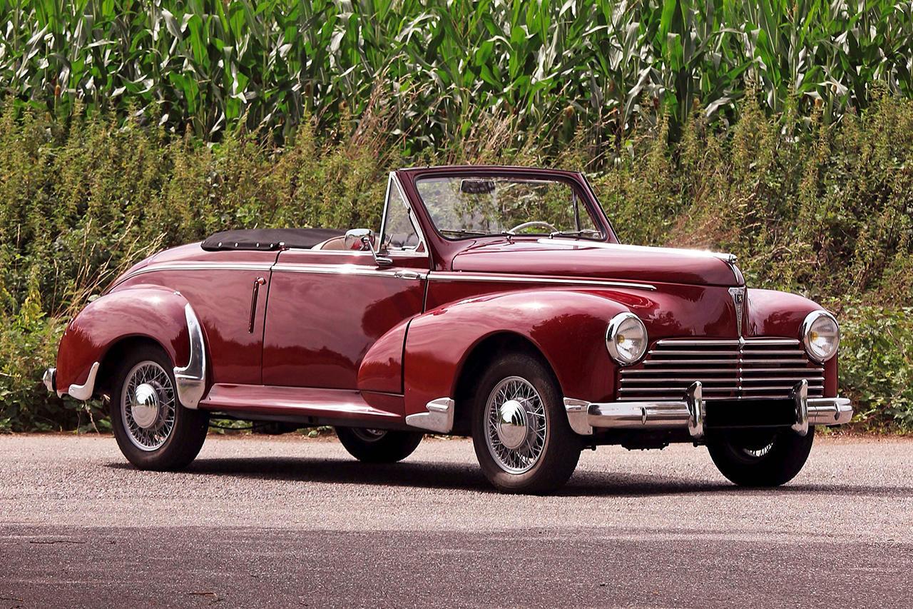 Photo 29 - Cette Peugeot 203 Cabriolet de 1954 est actuellement la ...