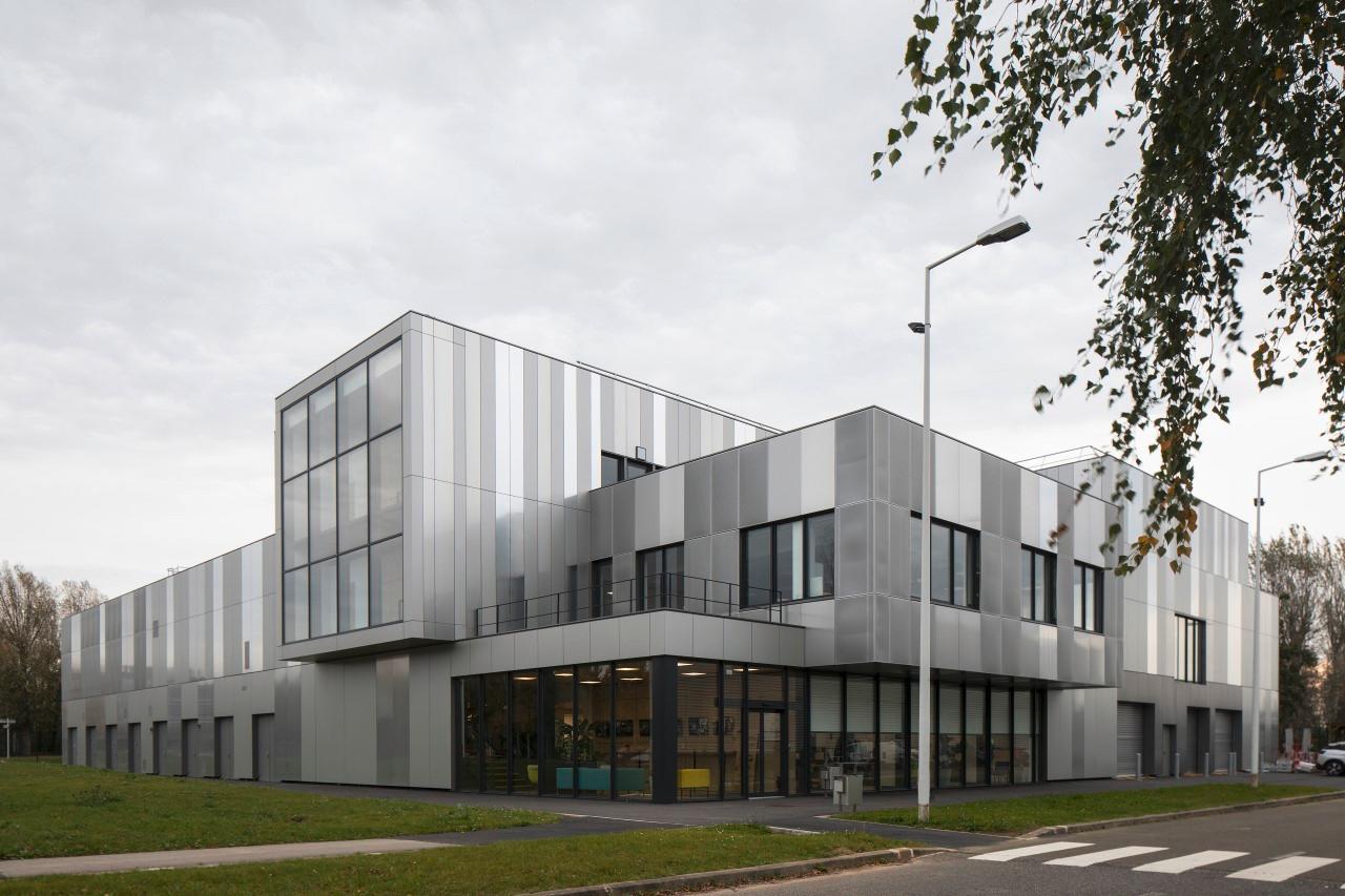 Photo 3 - Le Technocentre de Renault accueille un bâtiment dédié au ...