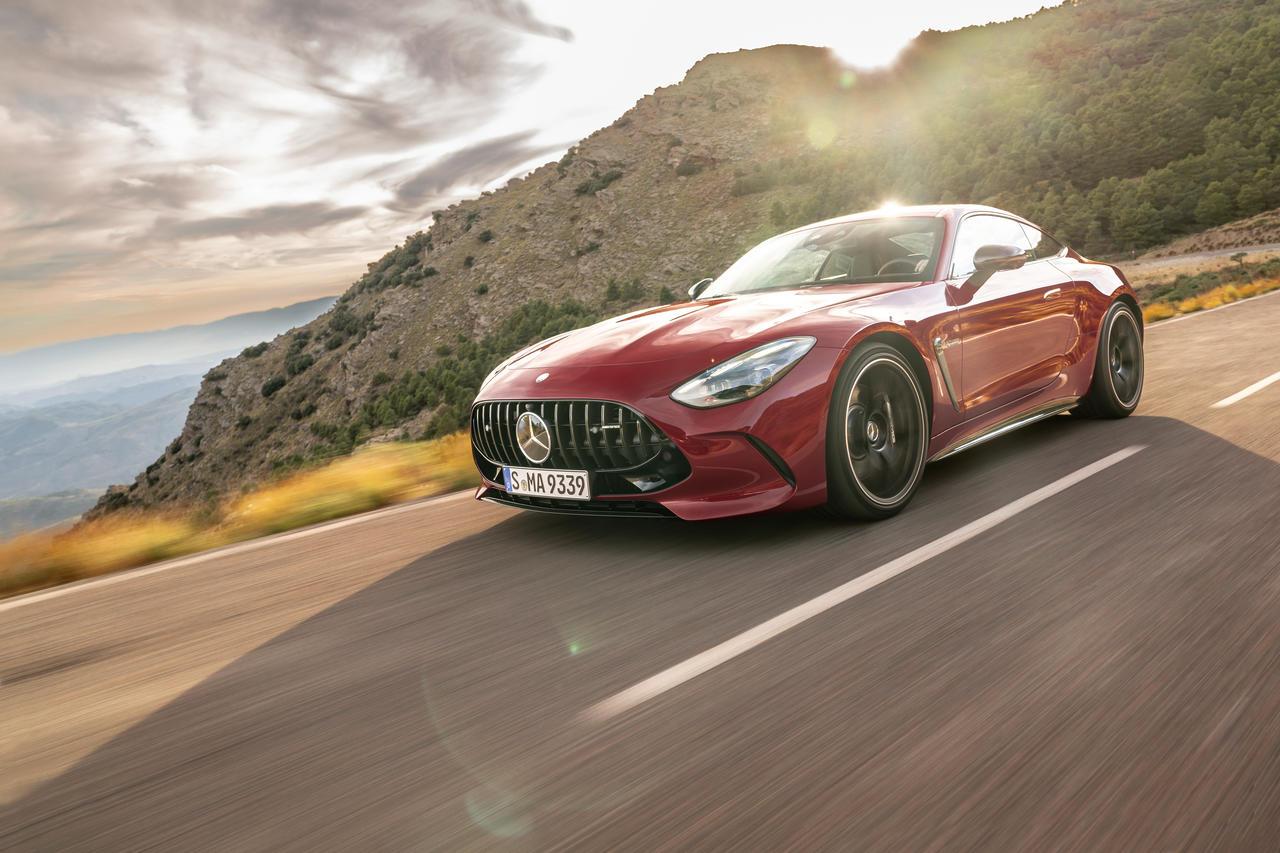 Photo 5 - Prix, fiche technique, essai : retrouvez notre avis sur la nouvelle Mercedes-AMG GT ...