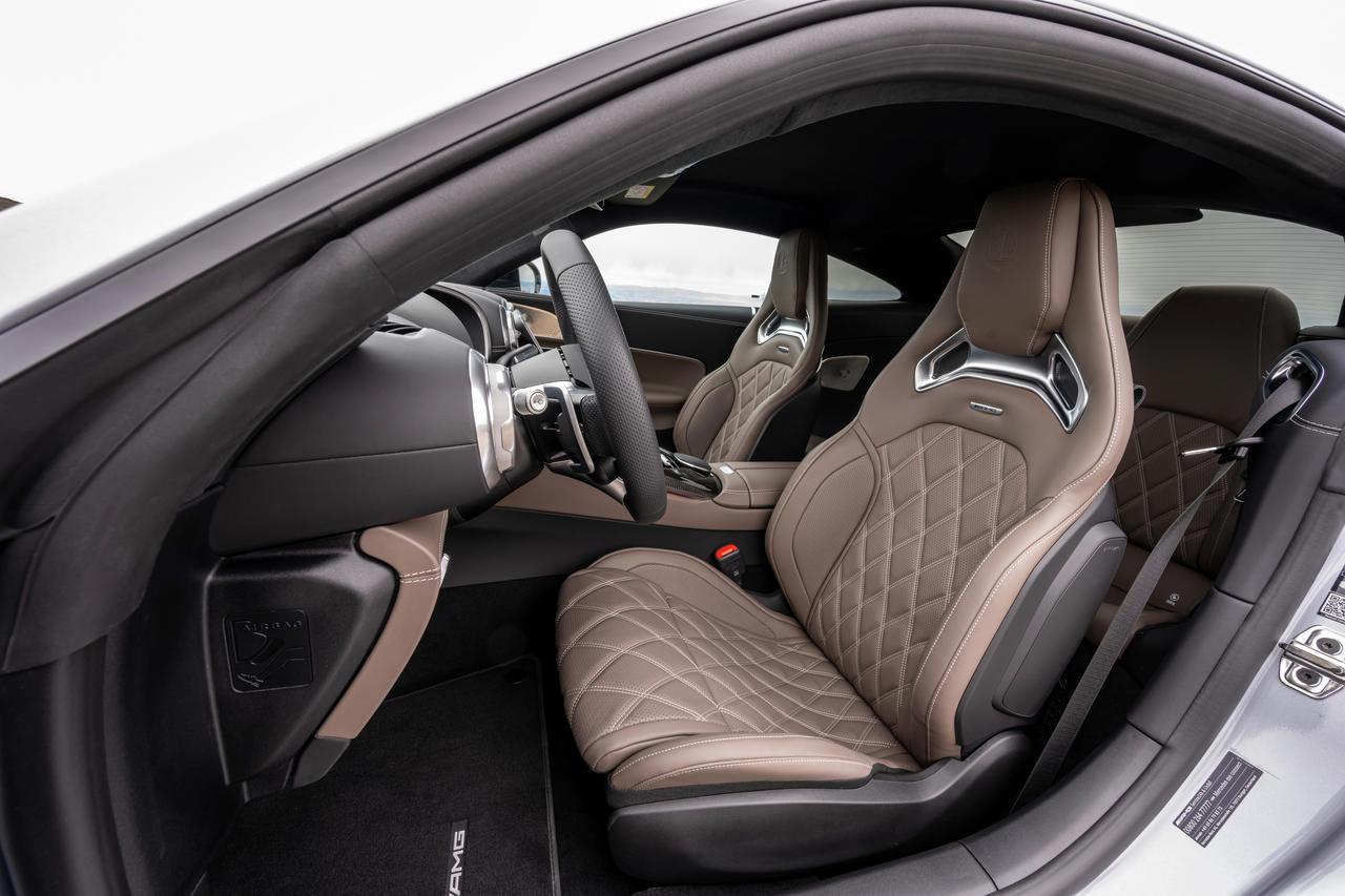 Photo 11 - Prix, fiche technique, essai : retrouvez notre avis sur la nouvelle Mercedes-AMG GT ...