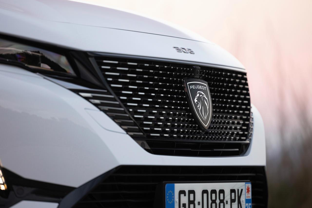 Diaporama et photos - Essai Peugeot 308 SW électrique (2023) : du ...