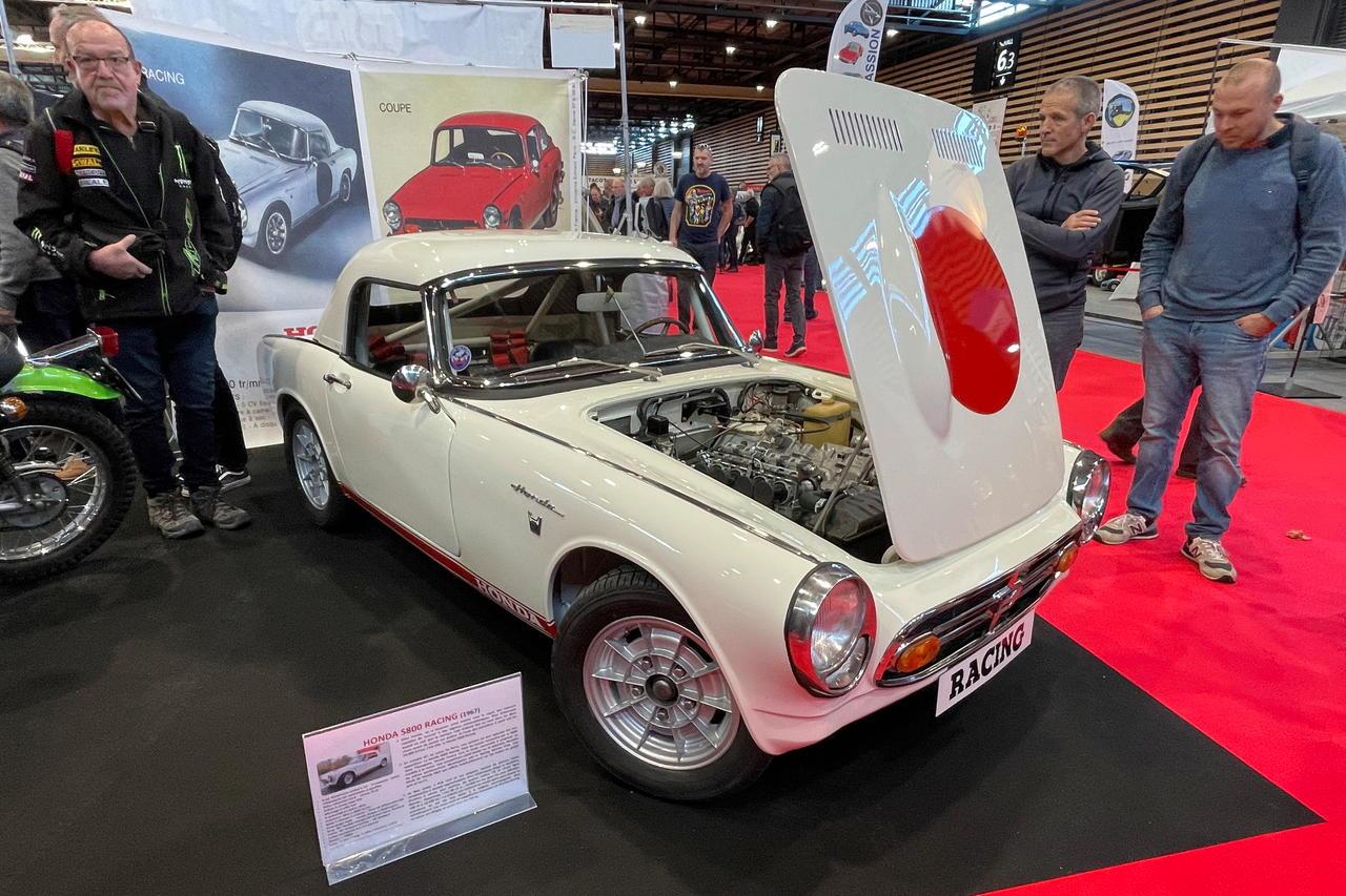 Photo 20 - honda S800 racing salon epoqu'auto 2023 - Les sportives japonaises de collection au ...