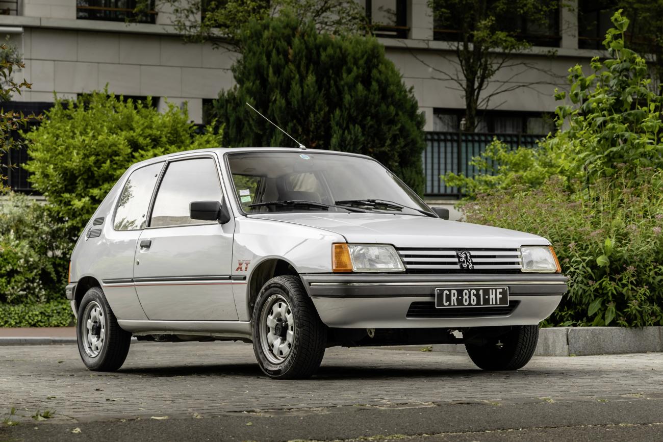 Diaporama et photos - Peugeot 205. Sa cote en occasion flambe pour ses ...