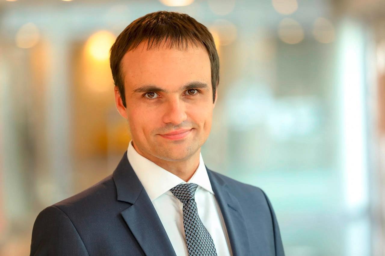 Photo 3 - Alexandre Moulin directeur marketing Renault - Renault Clio 5 restylée. La réussite d ...