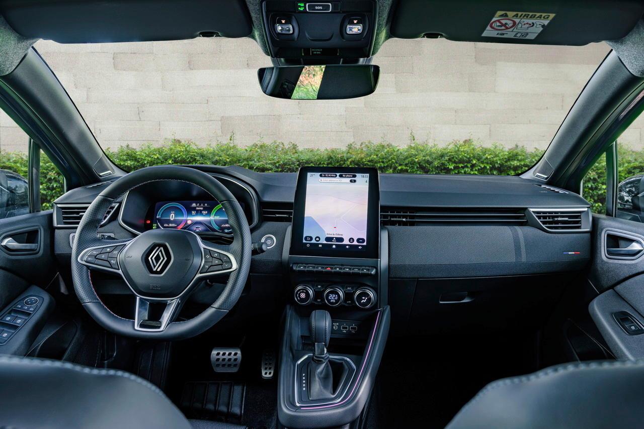 Photo 4 - renault clio esprit alpine hybride intérieur - Renault Clio (2023). Les prix et ...