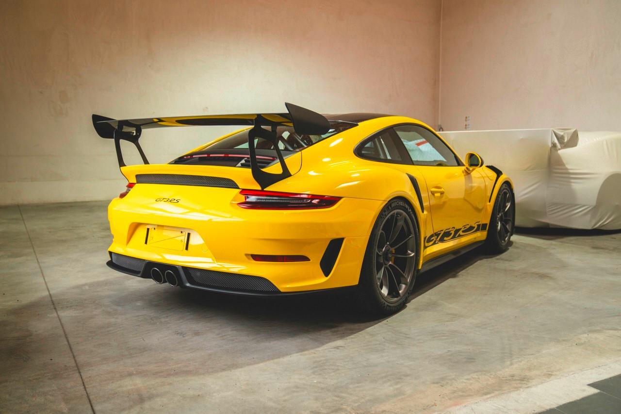 Diaporama et photos - Porsche 911. Une collection de 991 GT3 et R neuves à vendre | L'Argus