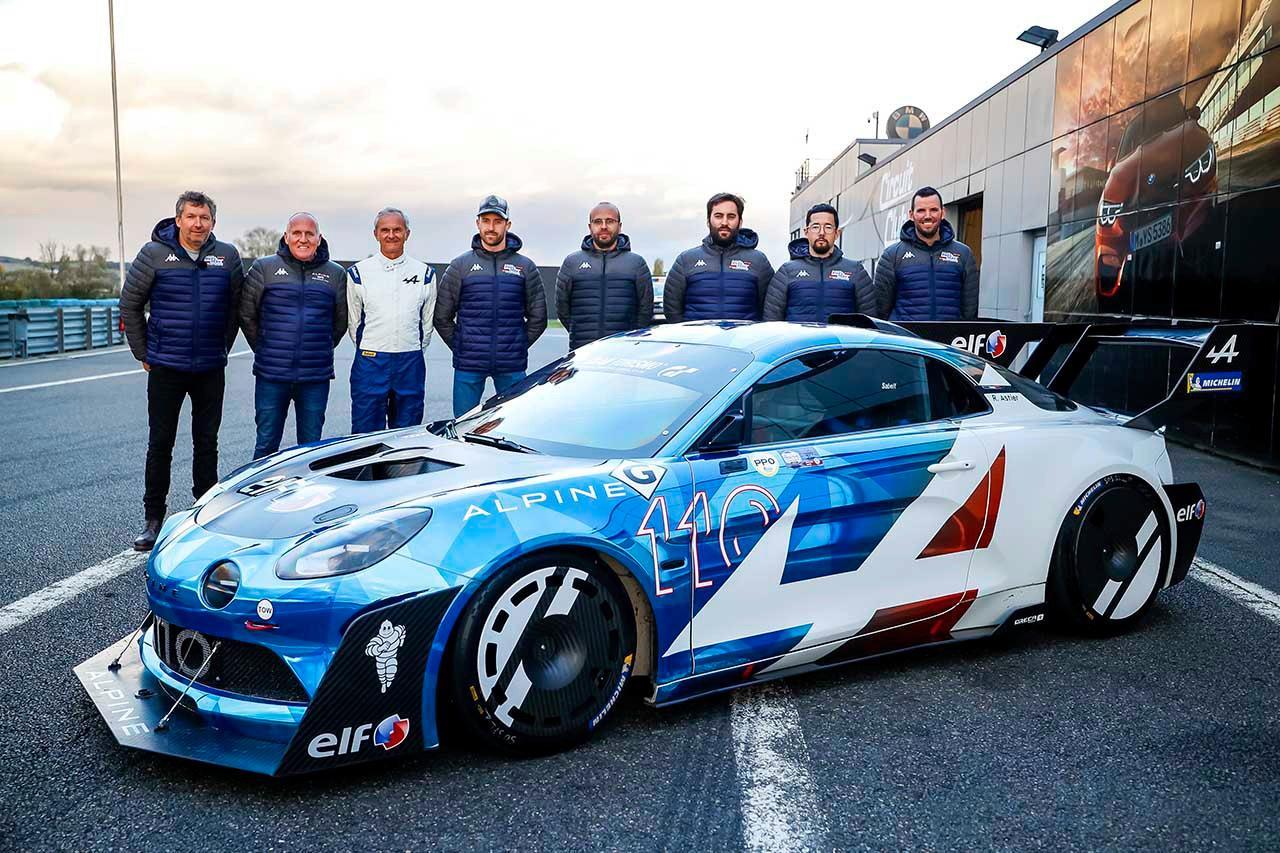 Photo 2 - Toute l'équipe Signatech-Alpine sur le projet Pikes Peak. - Essai Alpine A110 Pikes ...