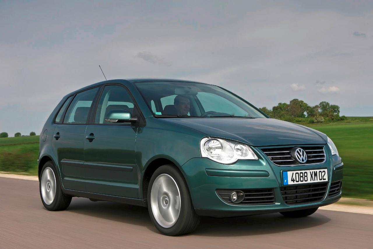 Photo 9 - Volkswagen Polo 4 verte restylée - Ventes d'occasion 2023. Le ...