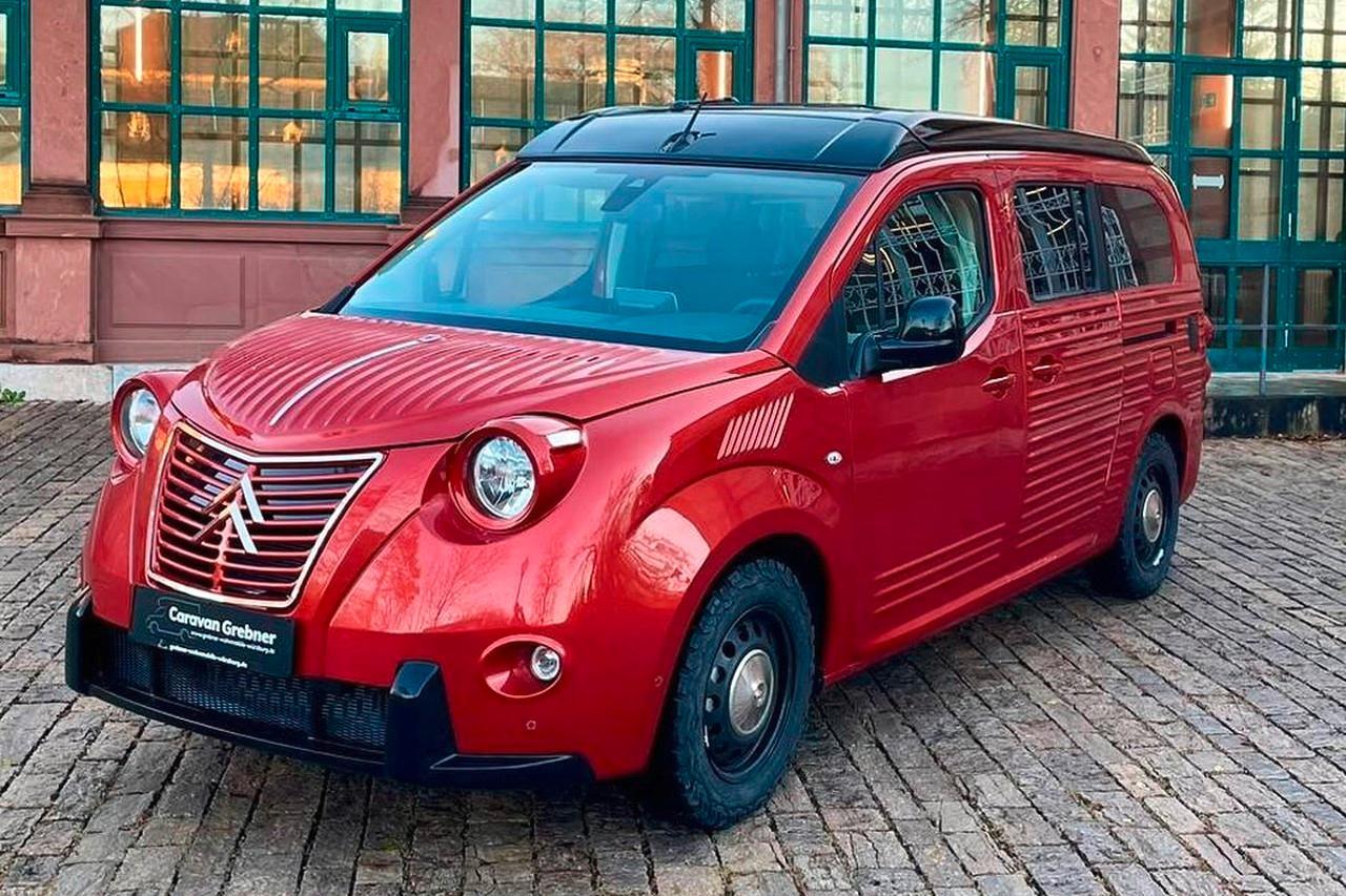 Photo 9 - La Fourgonnette "retro camper" sera commercialisée à 200 ...