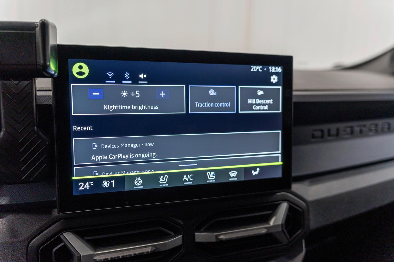 Photo 26 - L'écran tactile de 10 pouces du Duster est le même que celui ...