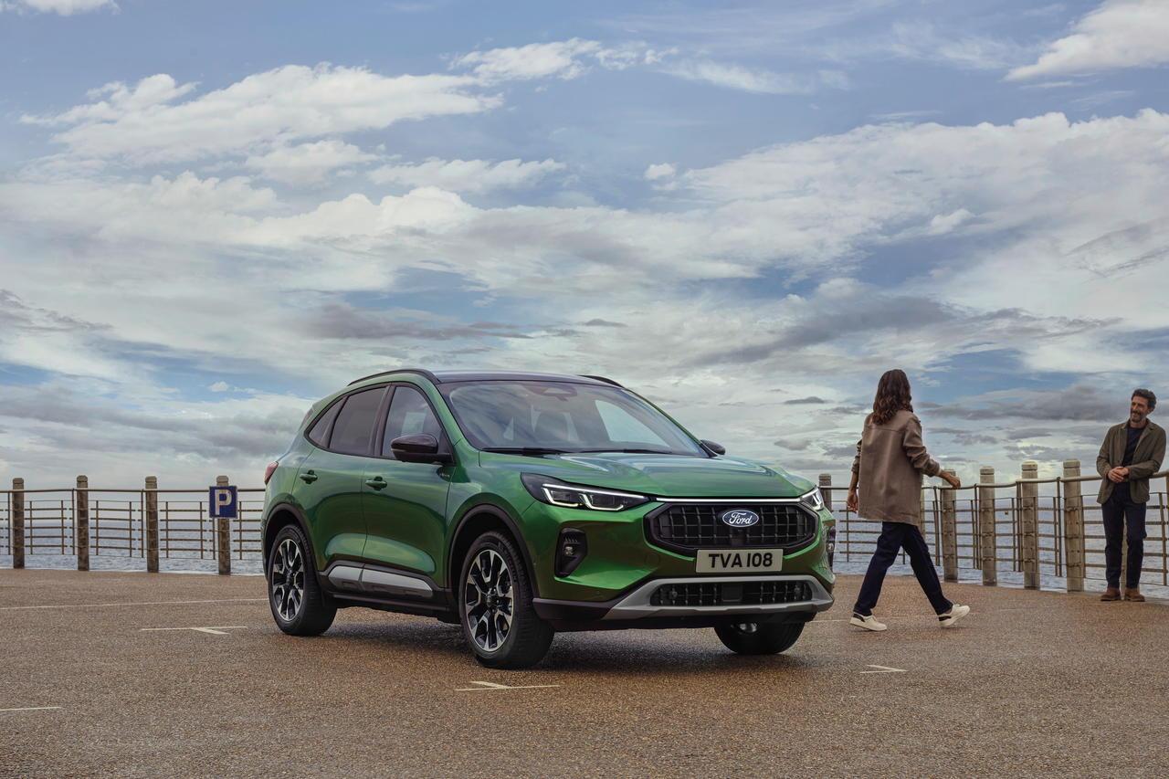 Diaporama et photos - Prix Ford Kuga (2024). La gamme et les équipements du SUV hybride restylé ...