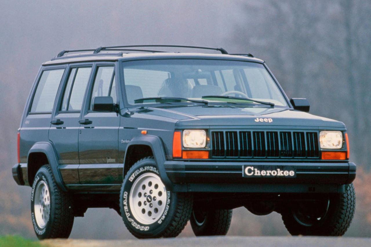 Photo 21 - Le Jeep Cherokee XJ a été distribué 10 ans après la montée ...