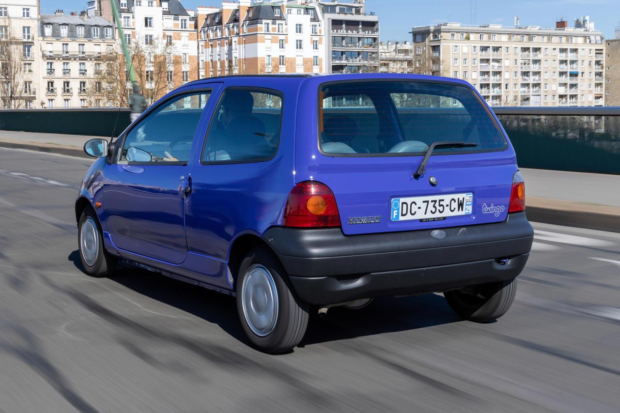 Photo 4 - renault twingo 1 phase 1 feux arrière - Quelle Renault Twingo ...