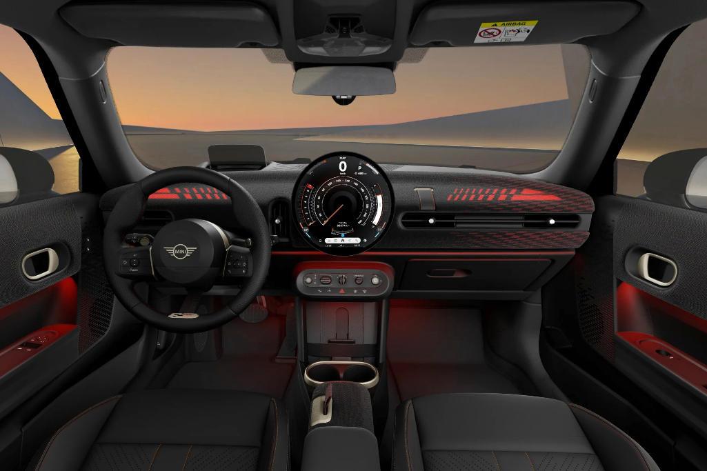 Photo 14 - Mini Cooper 2024 essence finition JCW planche de bord - Prix ...