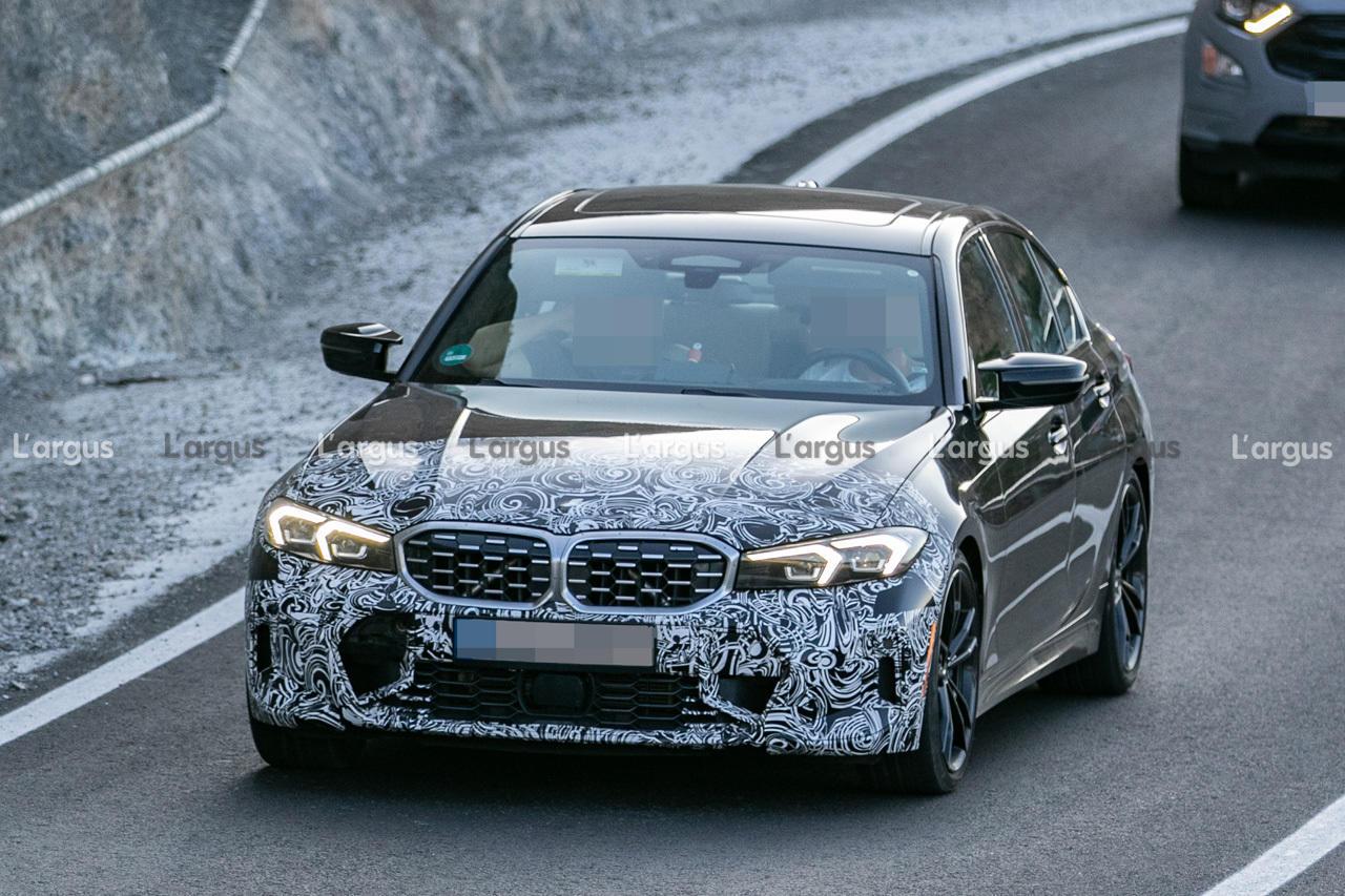 Photo - La face avant reconduit la signature lumineuse en forme de L ...