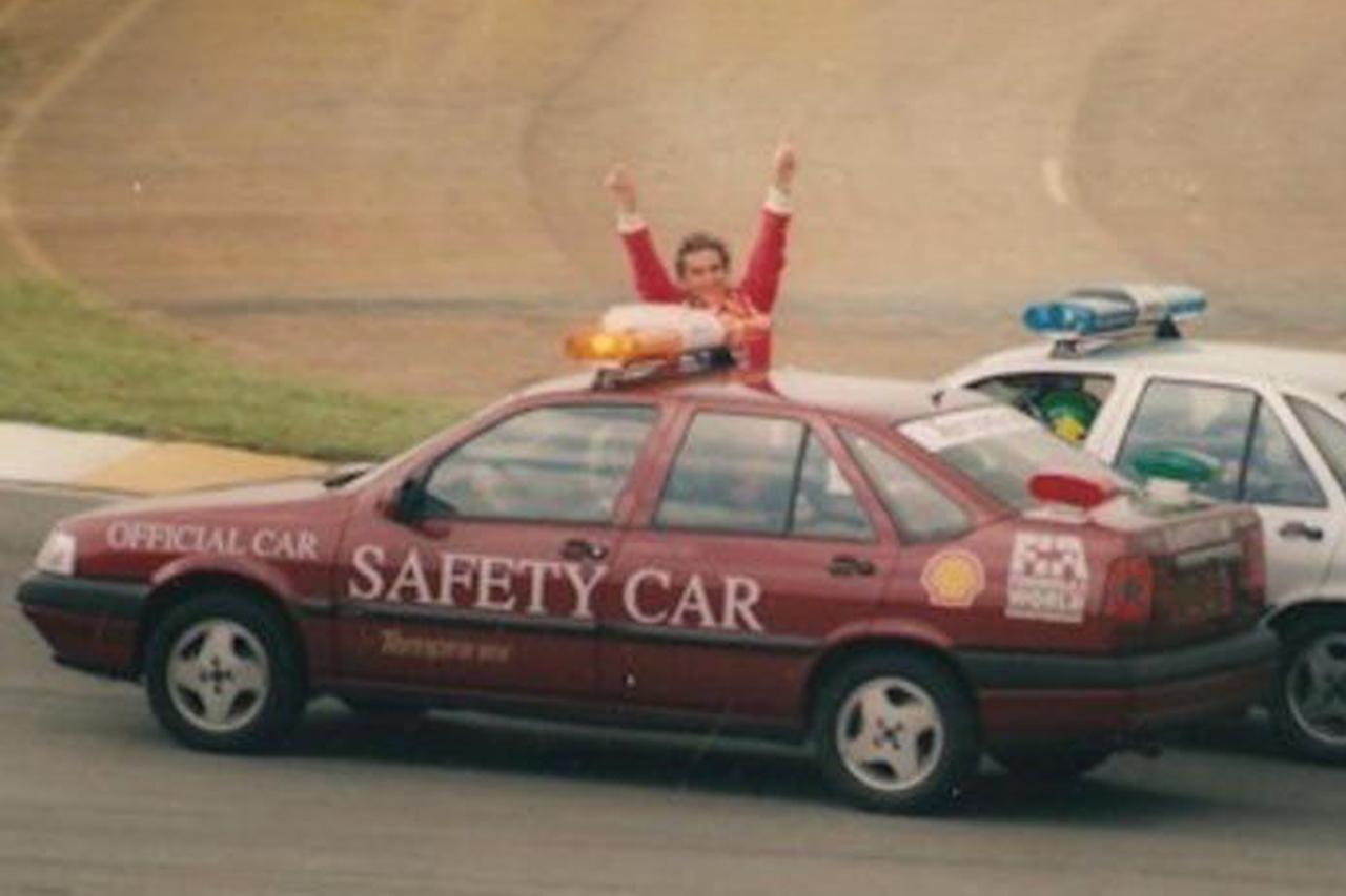 Photo 4 - Fiat Tempra safety car - Safety car. D'Aston Martin à Renault ...