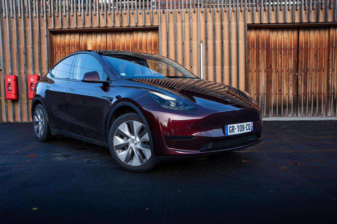 Le Tesla Model Y aussi disponible en version utilitaire