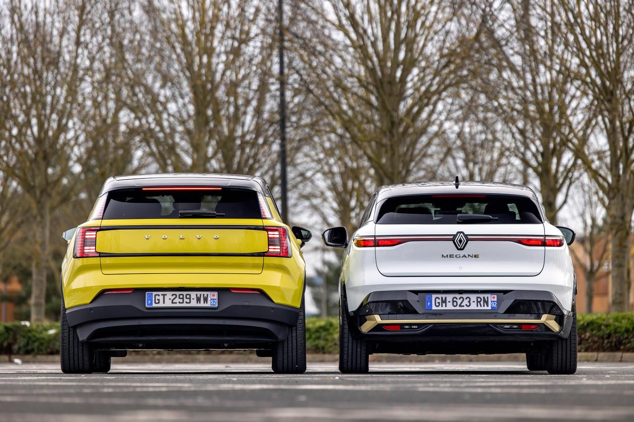 Photo 11 - Dimensions Volvo EX30 vs Renault Mégane E-Tech - Volvo EX30 vs Renault Mégane E-Tech ...