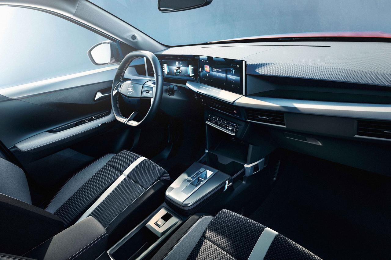 Nouvel Opel Frontera (2024). Photos officielles et fiche technique du SUV allemand