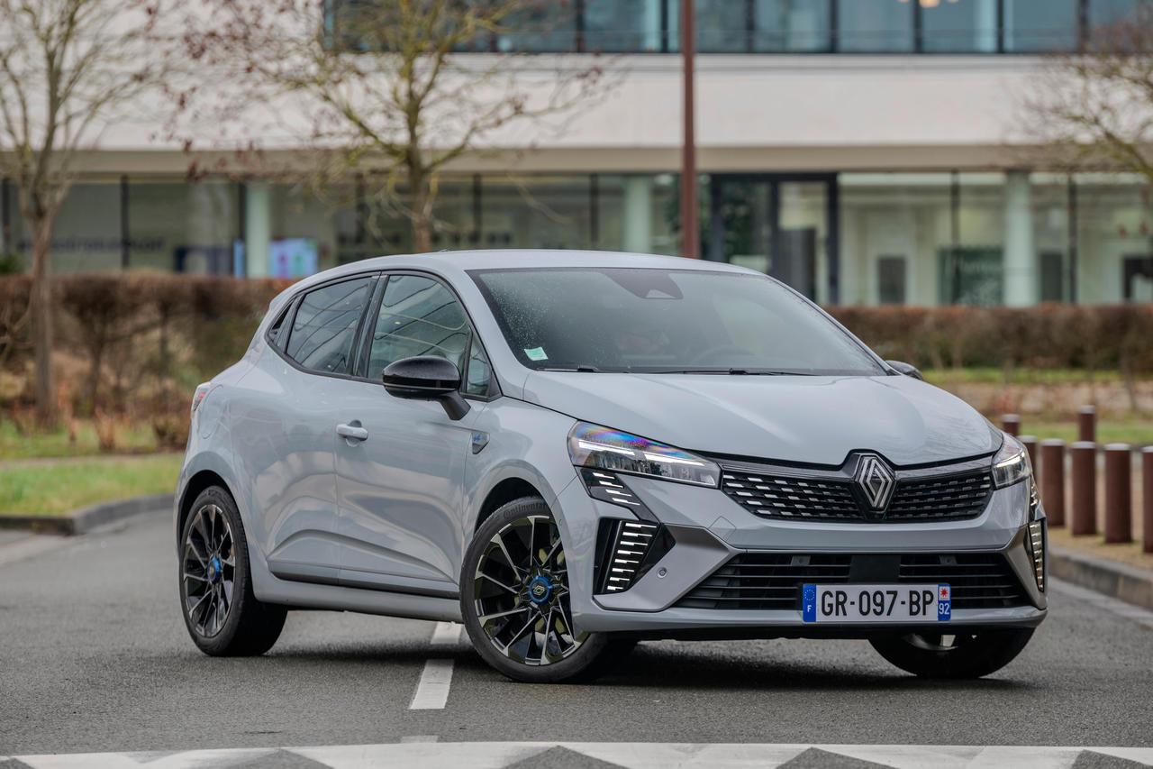 Renault Clio (2024). Nouveaux équipements et prix en hausse pour la ...
