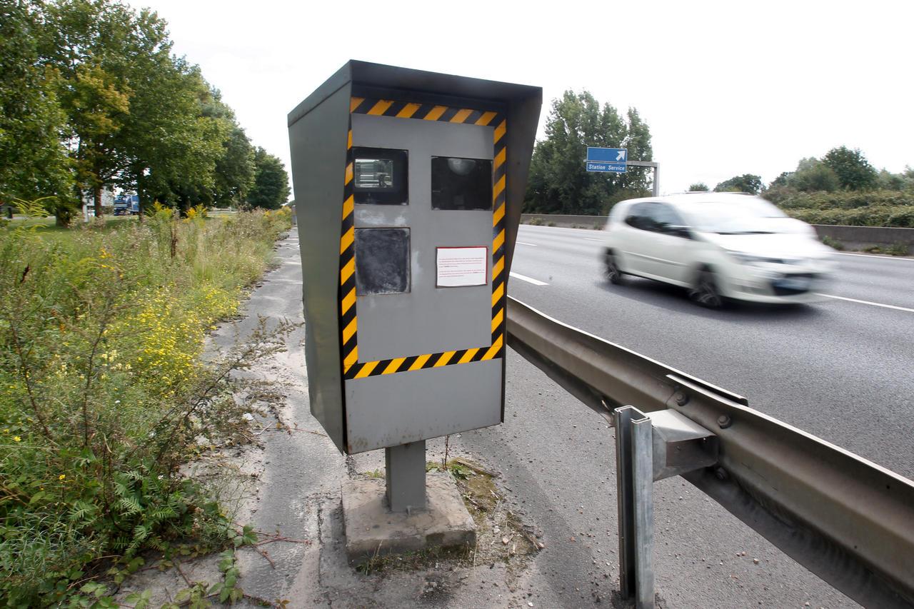 Flash Radar : l'appli mobile pour contester les infractions sans perdre ...