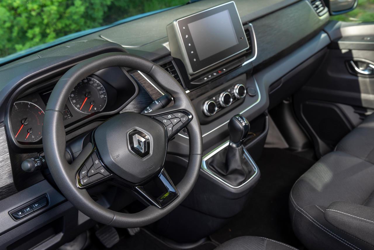 Photo 17 - Comparatif Ford Transit Custom Renault Trafic - Essai ...