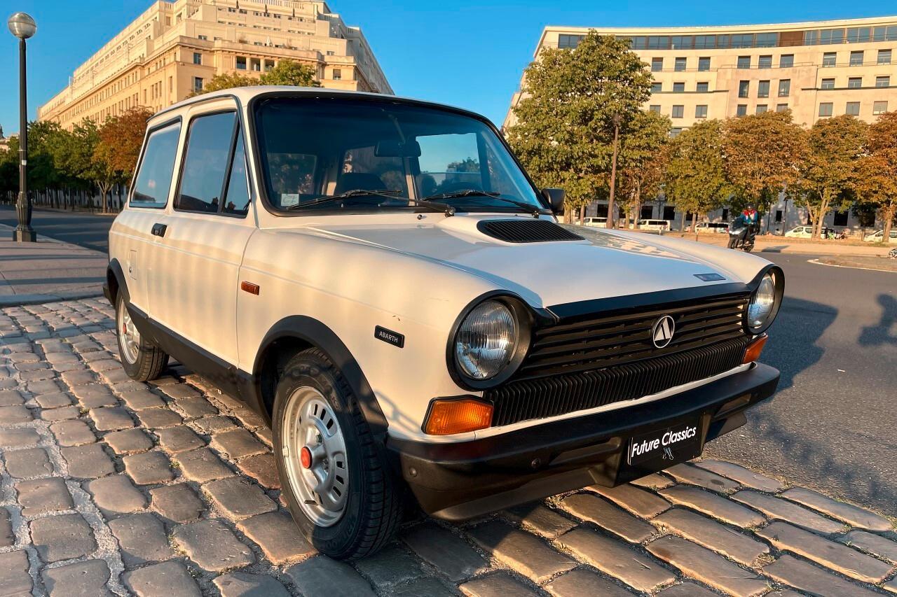 Diaporama et photos - Autobianchi A112 Abarth (1981). Cette version blindée a appartenu à un ...