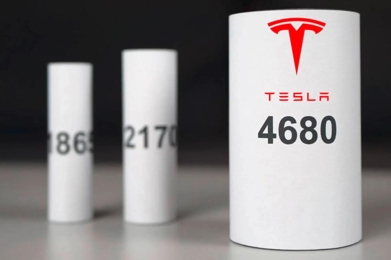 Photo 17 - Le Cybertruck inaugure des nouvelles cellules, les 4680 ...