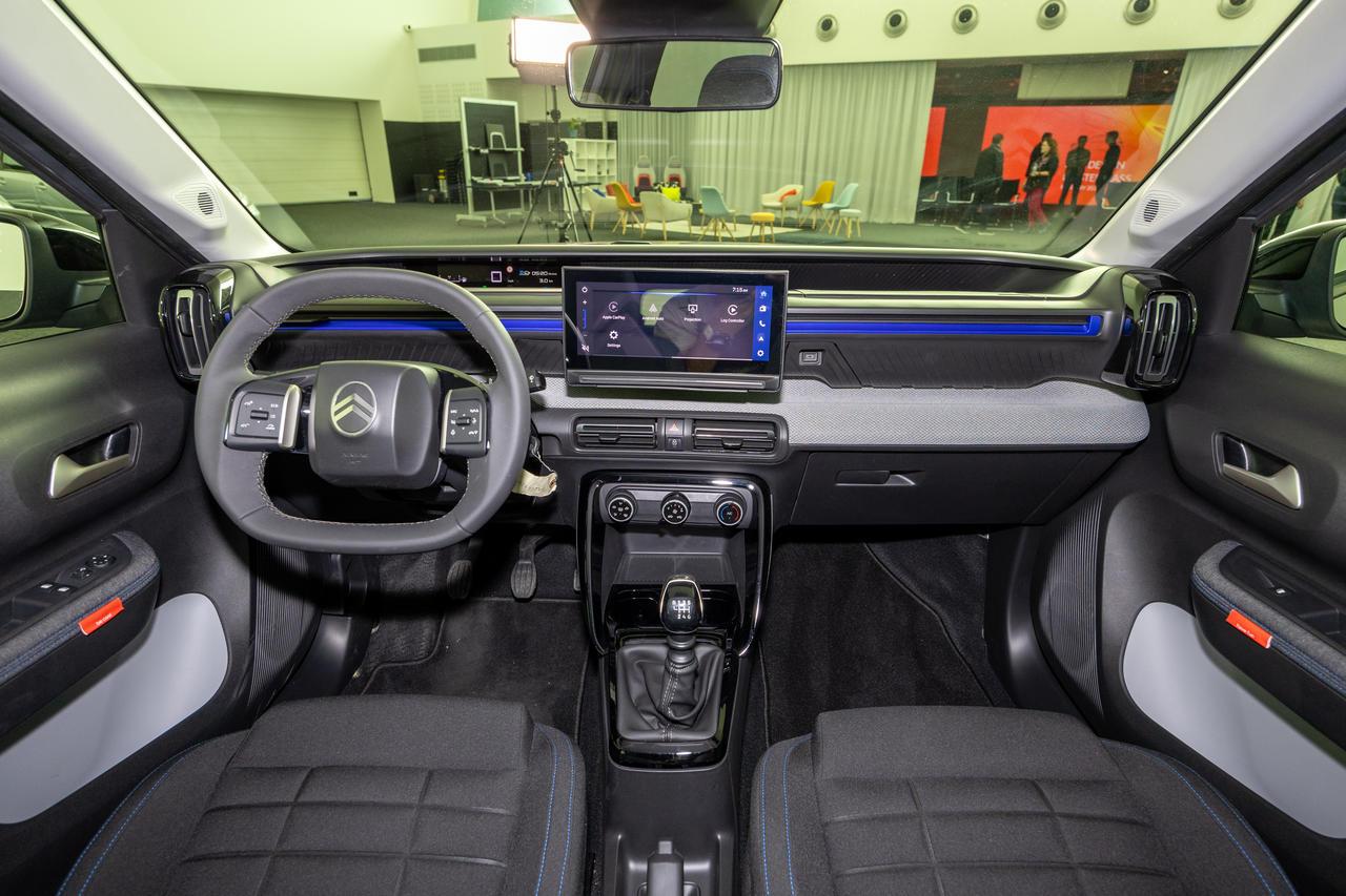 Photo 20 - La planche de bord de la nouvelle C3 avec son design très ...