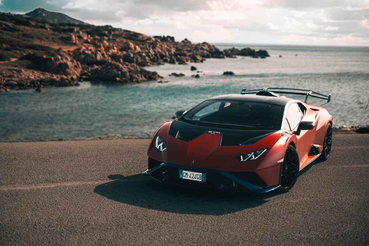 Lamborghini Huracan STJ (2024). L’adieu déluré du V10