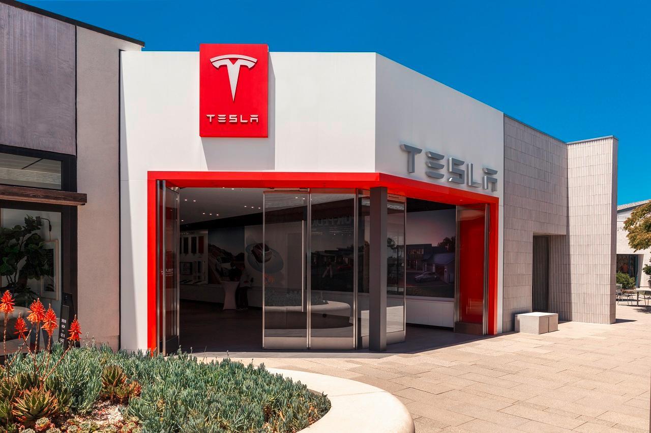 Tesla France va ouvrir un nouveau centre au sein de son siège social de ...