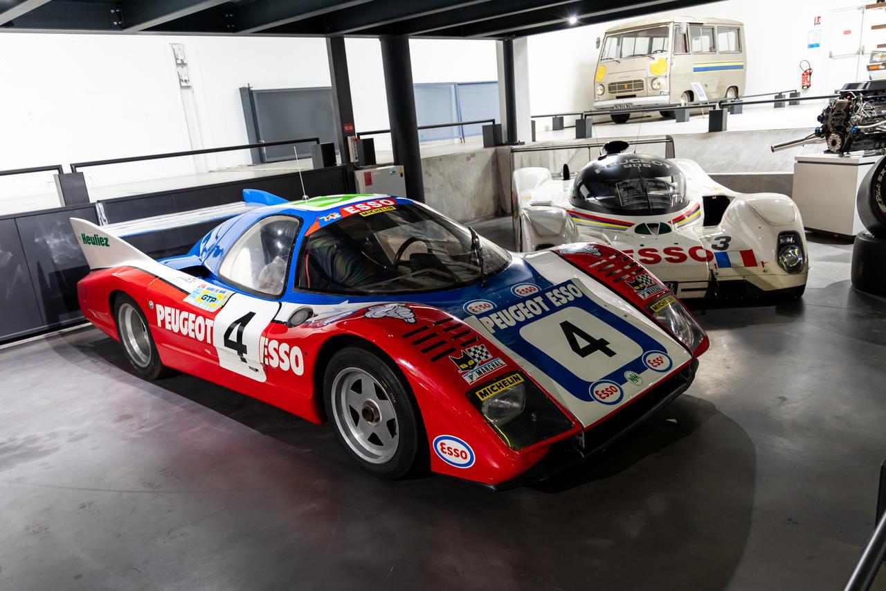 Photo 19 - Peugeot WM P80 (1981) Gérard Welter et Michel Meunier (WM ...