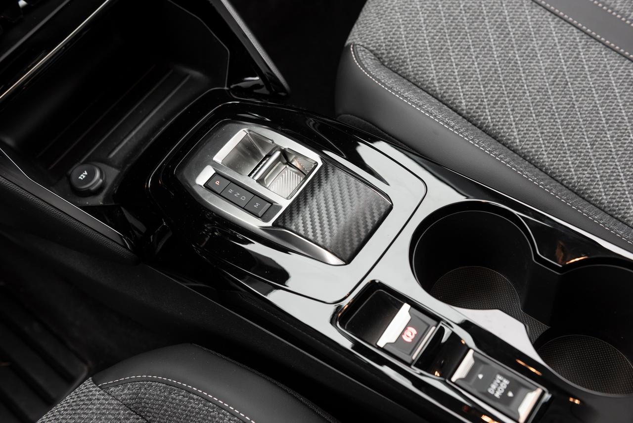 Photo 15 - 208 hybride automatique - Essai Peugeot 208 hybride (2024) : les vraies consommations