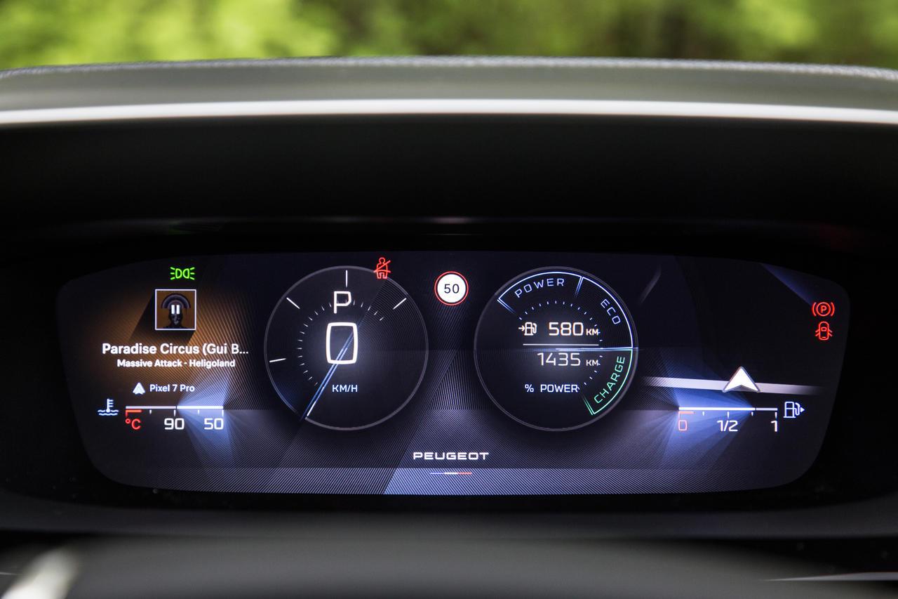 Photo 13 - instrumentation Peugeot 308 GT - Essai Peugeot 308 Hybrid 136 ch (2024). Les vraies ...