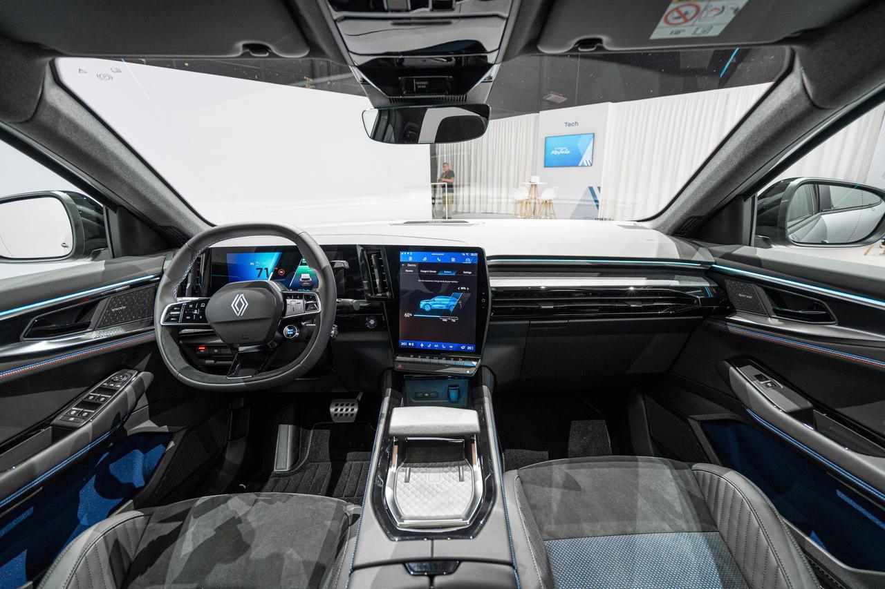 Photo 7 - Interieur Renault Rafale - Renault Rafale : notre essai et ...