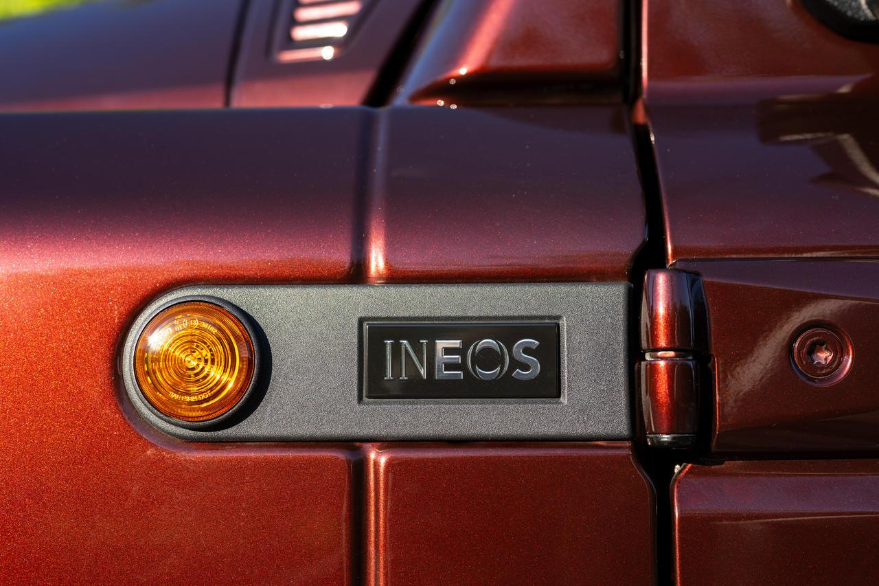 Photo 11 - Ineos Grenadier Quartermaster logo - Essai Ineos Grenadier ...