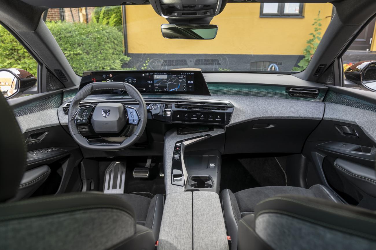 Photo 8 - peugeot 5008 2024 interieur - Essai Peugeot 5008 (2024) : notre avis en vidéo sur le ...