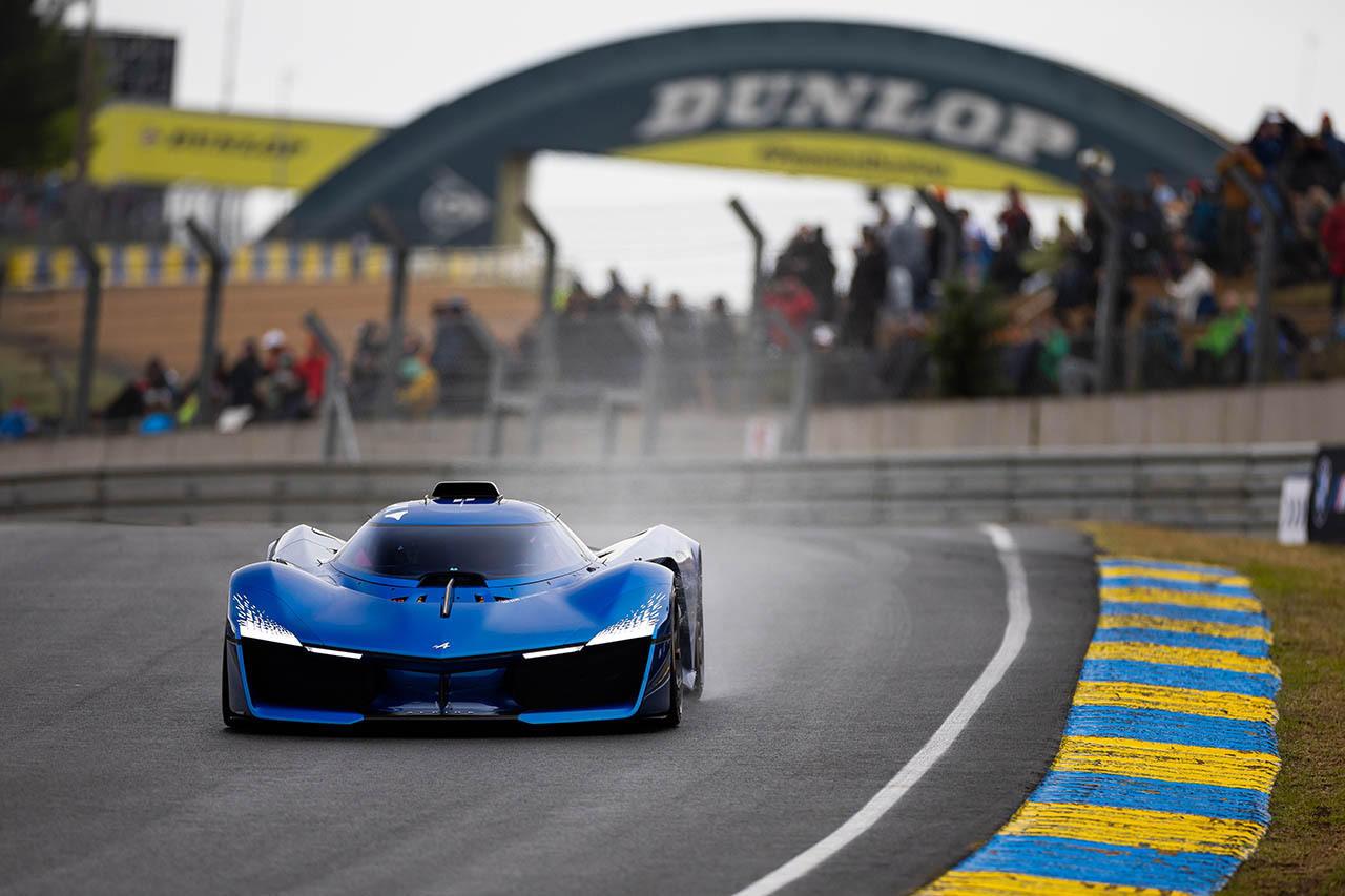 Alpine Alpenglow Hy4 (2028). La super-sportive à hydrogène sera ...