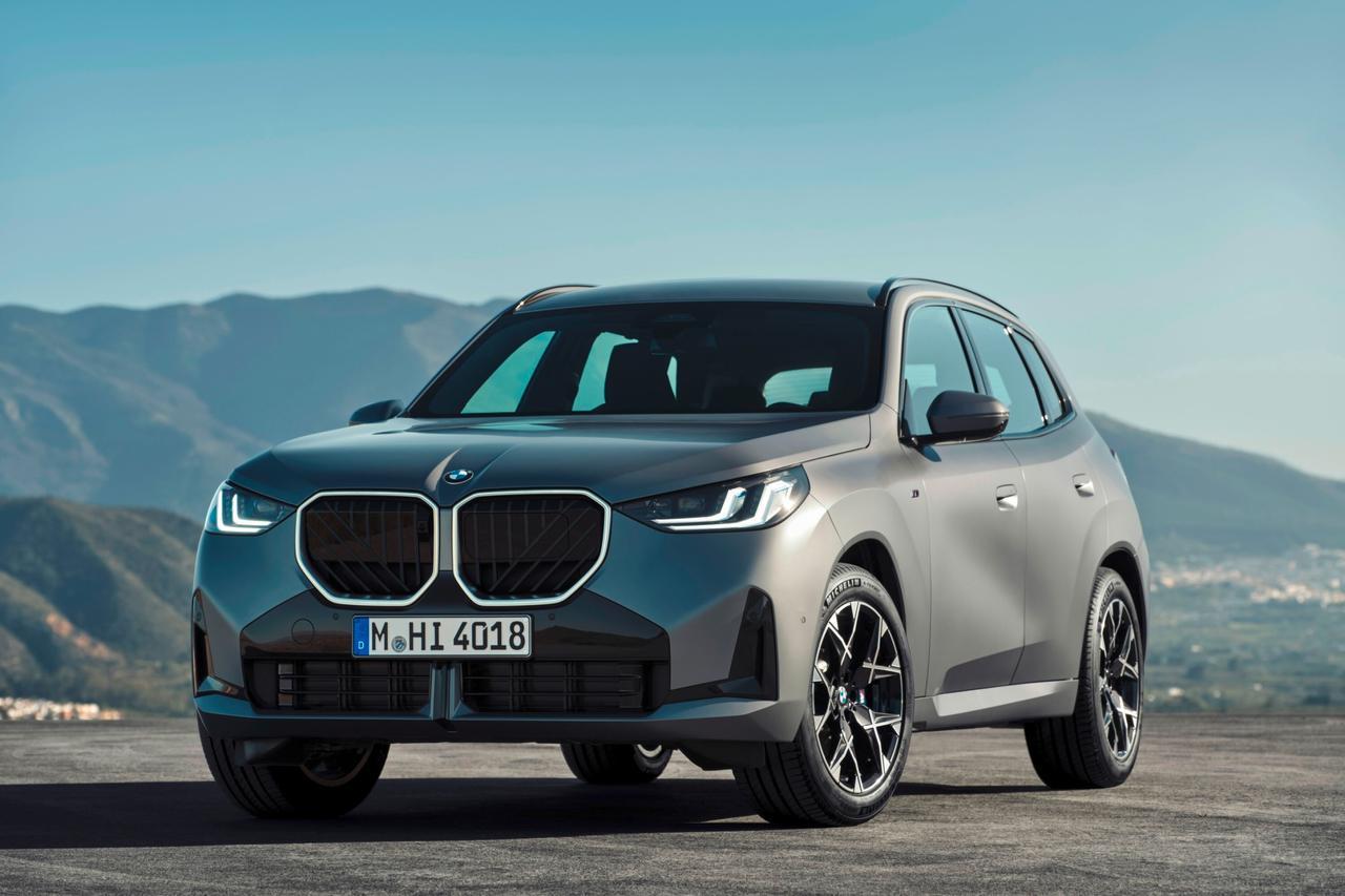 Photo 5 - Le BMW X3 se fait plus imposant à chaque nouvelle génération ...