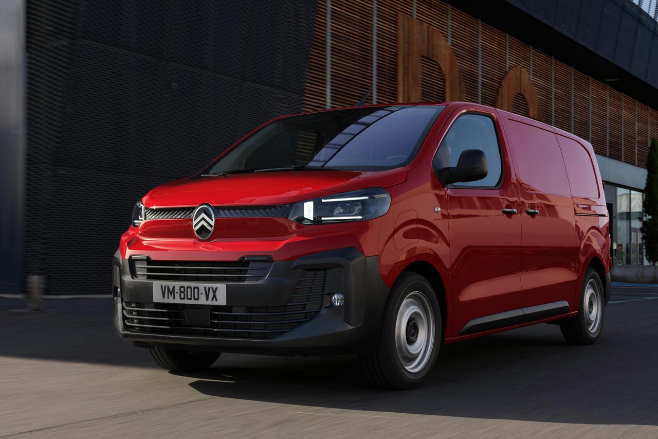 Prix Citroën Jumpy restylé (2024). Tarifs et gamme du fourgon aux chevrons