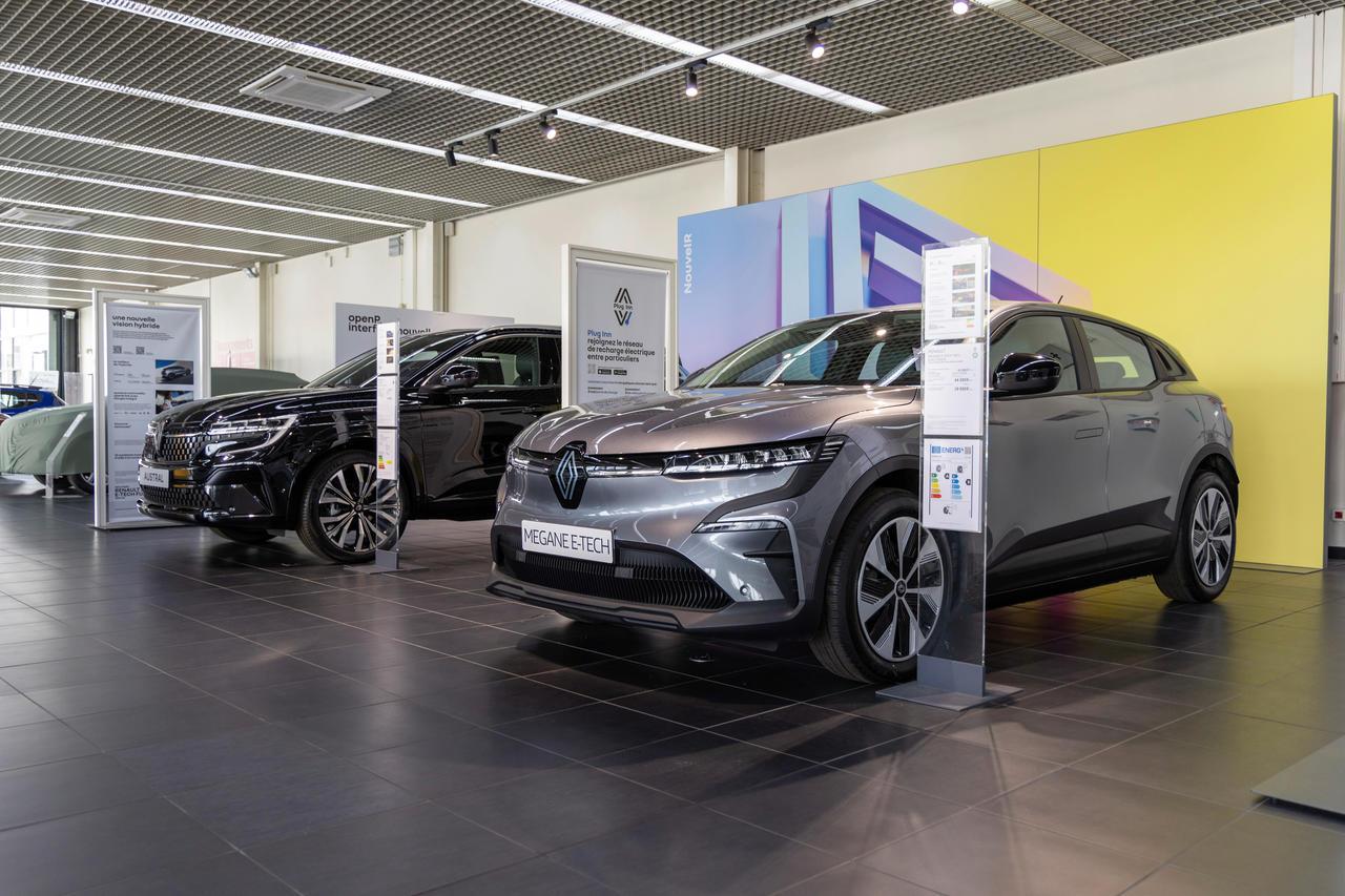 Carnet de commandes. Renault, solide leader du marché automobile