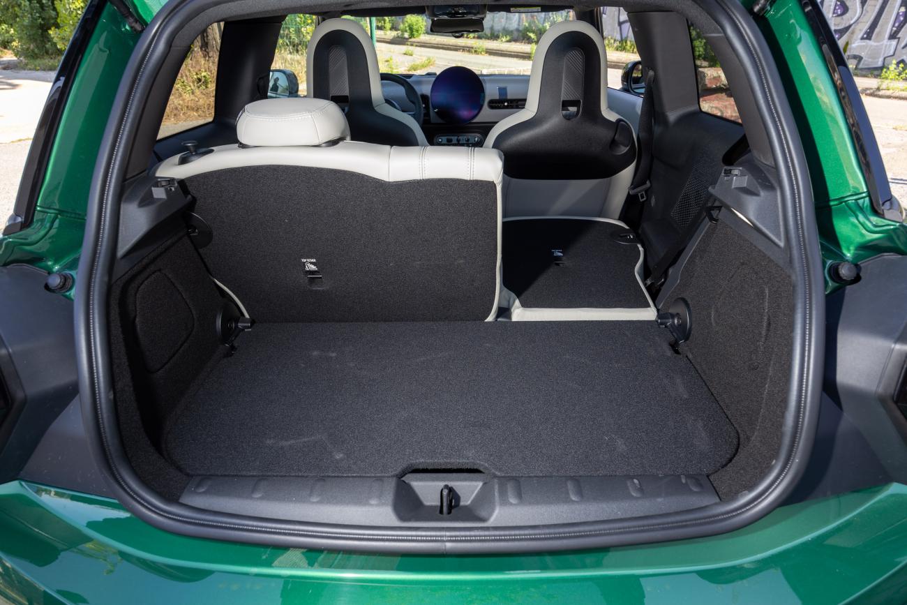 Photo 23 - Coffre nouvelle Mini Cooper - Essai Mini Cooper C (2024). La ...