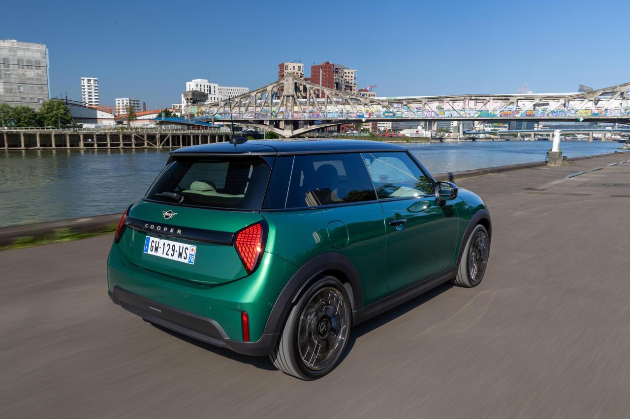 Photo 7 - Mini automatique 2024 - Essai Mini Cooper C (2024). La vraie ...