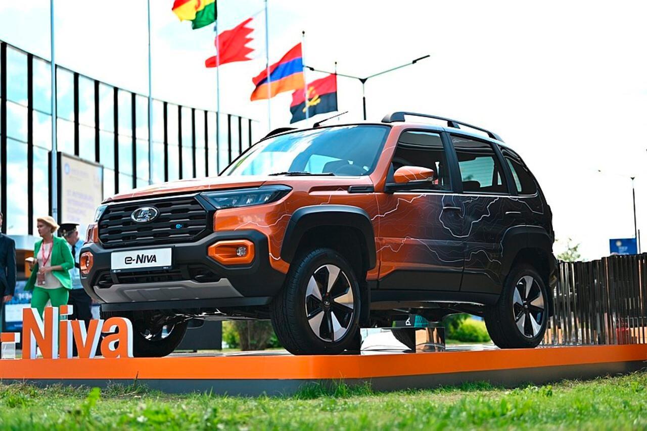 Photo 7 - Le Lada e-Niva Travel n'a pas vocation à être commercialisé tel quel. - Lada e-Niva ...