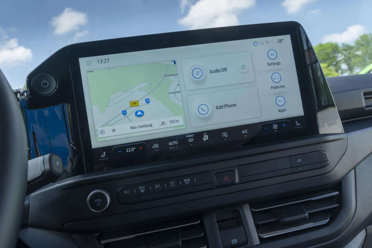 Photo 16 - ford transit électrique ecran Sync - Essai Ford E-Transit ...