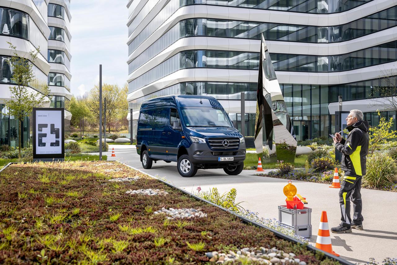 Photo 2 - Mercedes Sprinter 2024 - Essai Mercedes Sprinter (2024) : le ...