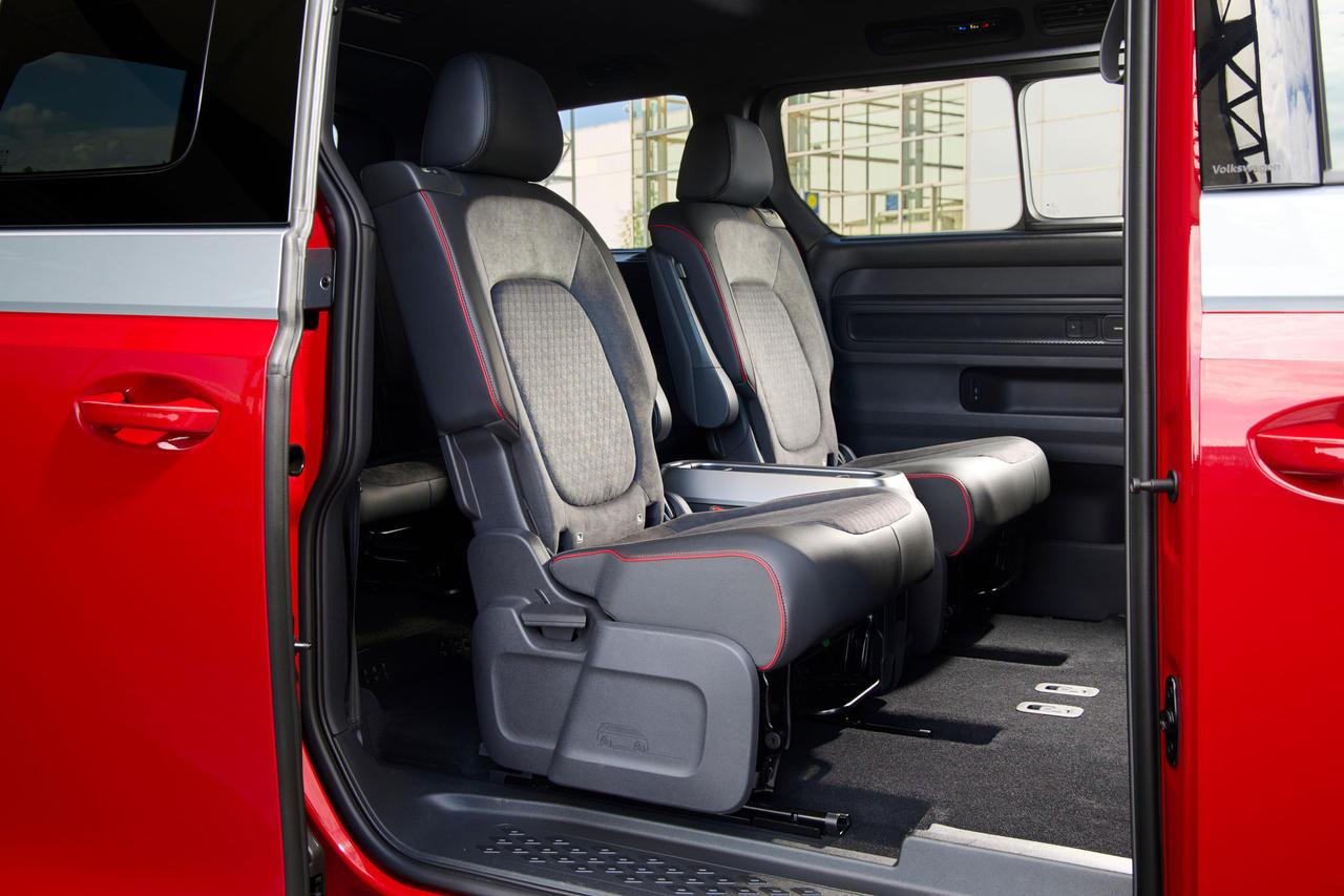 Photo 14 - Volkswagen ID.Buzz 2024 GTX places arriere - Essai ...