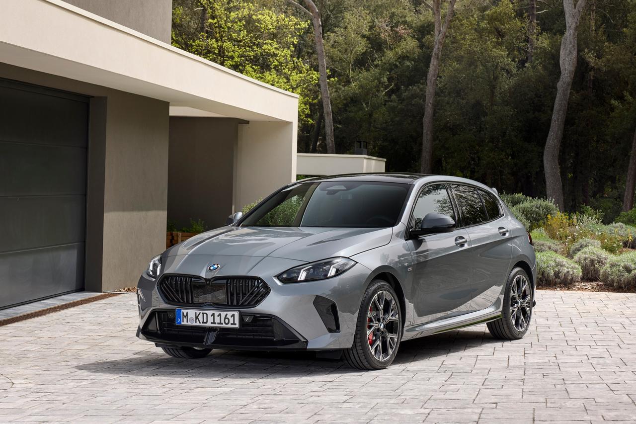 Photo 18 - Contrairement à l'exécution intermédiaire M Sport Design ...