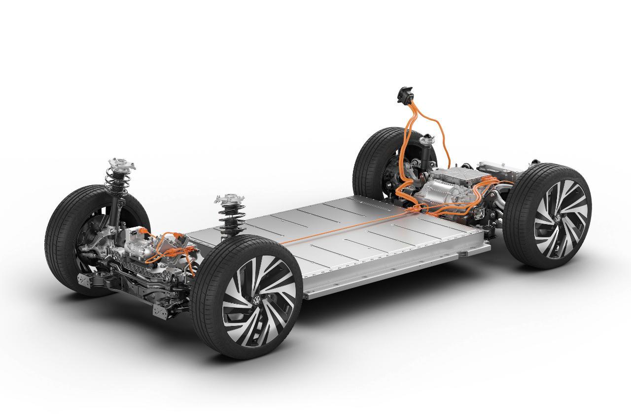 Photo 15 - Le fait appel à la plate-forme modulaire MEB qui équipe les ...