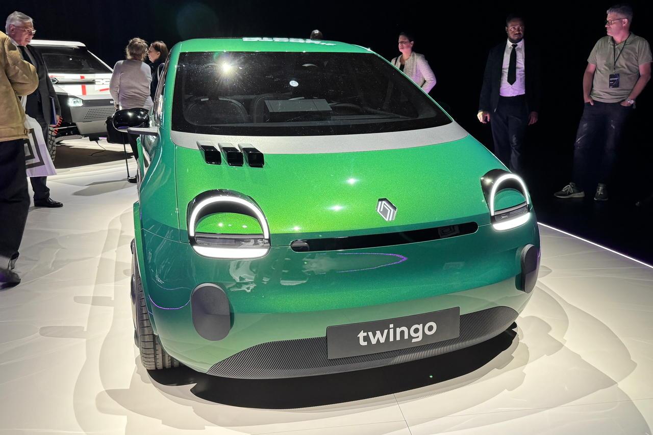 Photo 2 - La Twingo IV sera équipée de batteries LFP fournies par CATL ...